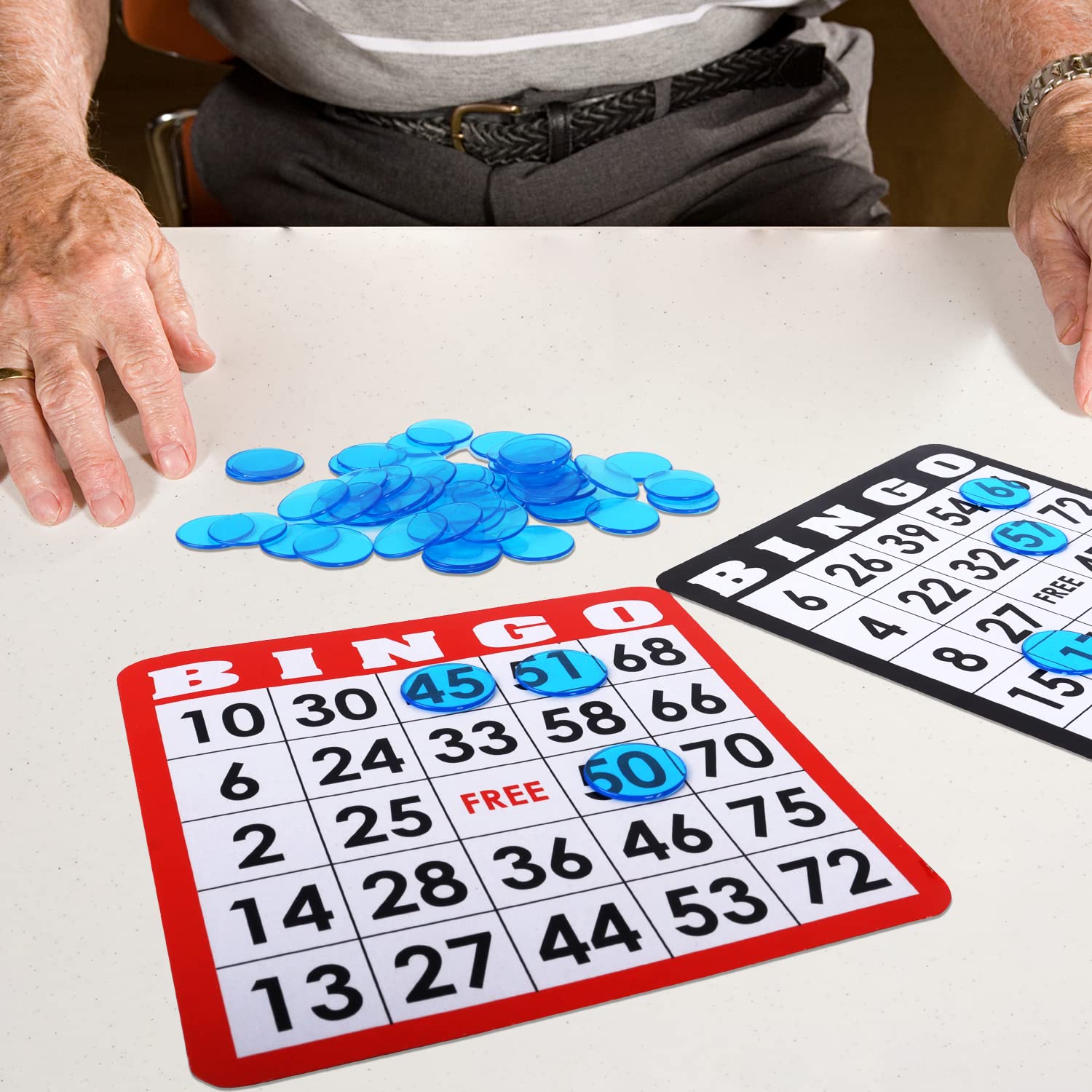 GSE Games & Sports Expert Blue Bingo Chips, 500 Pieces 3/4-Inch High-Contrast Transparent Counting Chips for Bingo Games, Parties