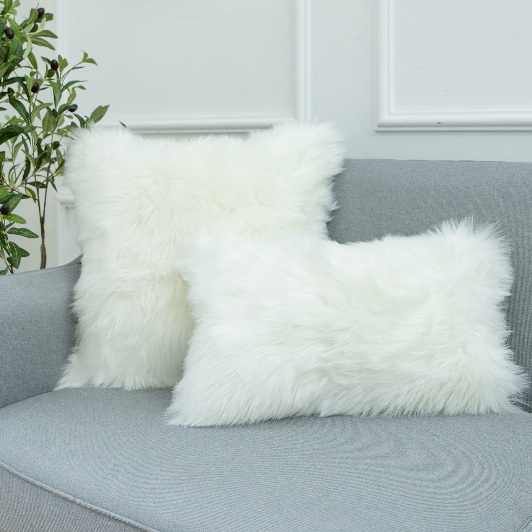 LIGICKY Luxury Series Soft Faux Fur Throw Pillow Cover Decorative Square Plush Pillow Case Cushion Cover for Couch Sofa Bed, 16" x 16" White