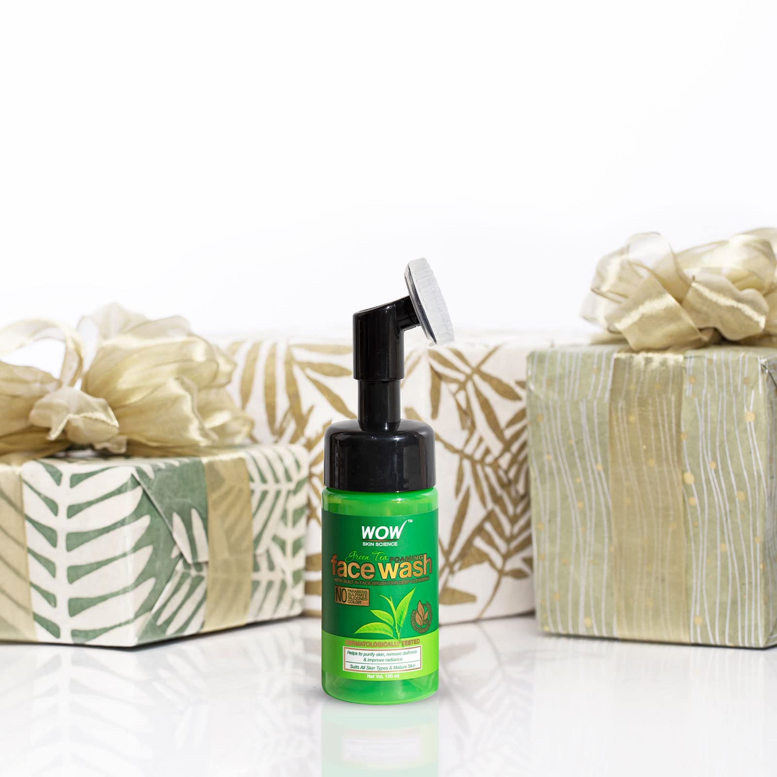 WOW Skin Science Green Tea Foaming Face Wash w/Soft Brush- Refreshing, Clarifying Facial Cleanser with Antioxidant Green Tea & Aloe Vera Extract - All Skin Types (100 ml)