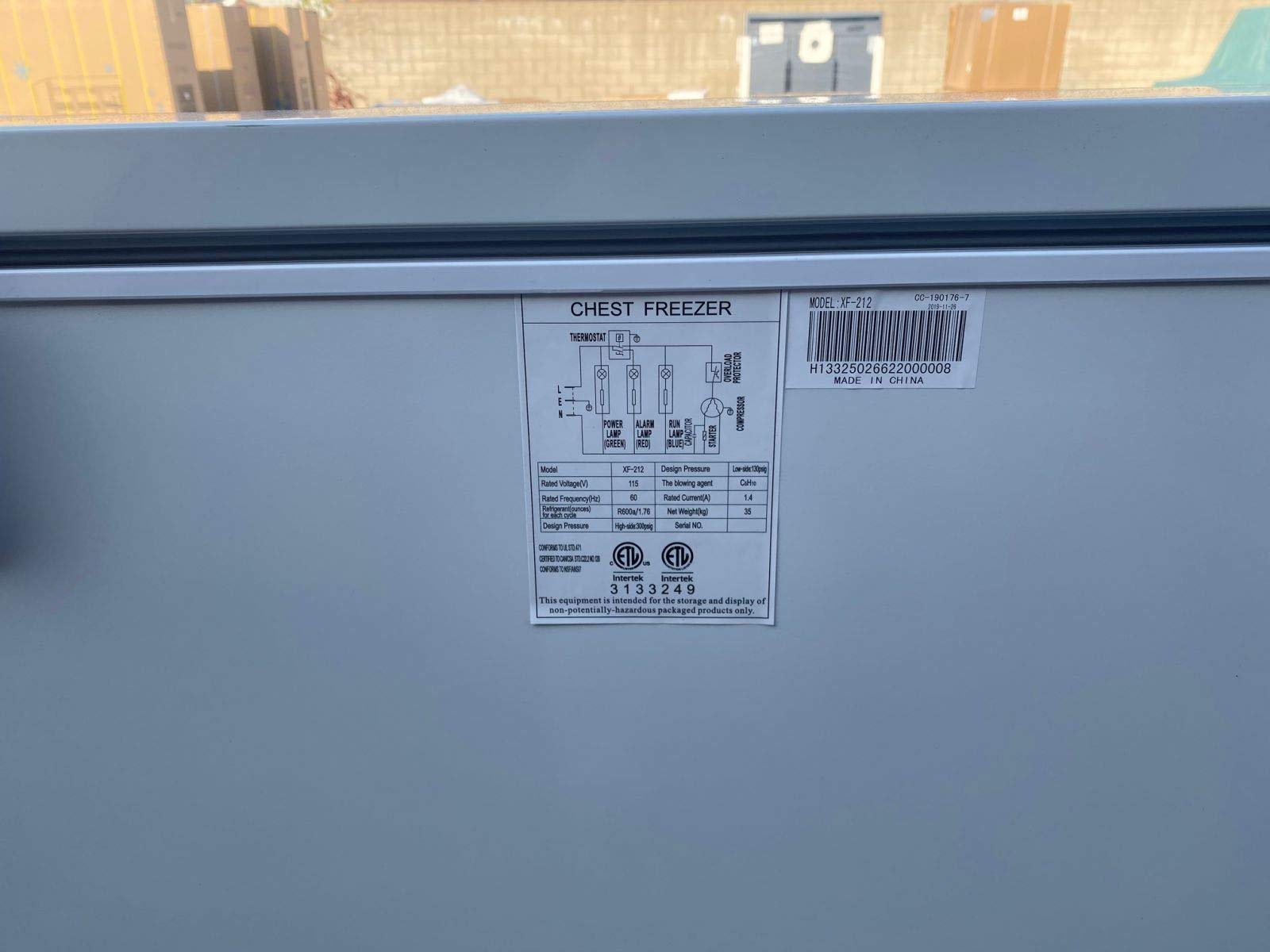 Commercial Freezer Chest freezer 7 Cuft 33" Width NSF Restaurant White Solid Flat Top w/Storage Baskets XF-215