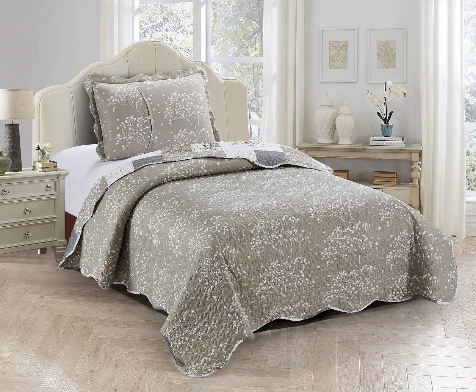 Brilliant Sunshine Roses and Toile Quilt Set, 2-Piece Bedding Sets with 1 Sham, Patchwork Design, Washable and Reversible Bedspread, Soft Lightweight Coverlet, All-Season, Twin/Twin XL, Rose Grey