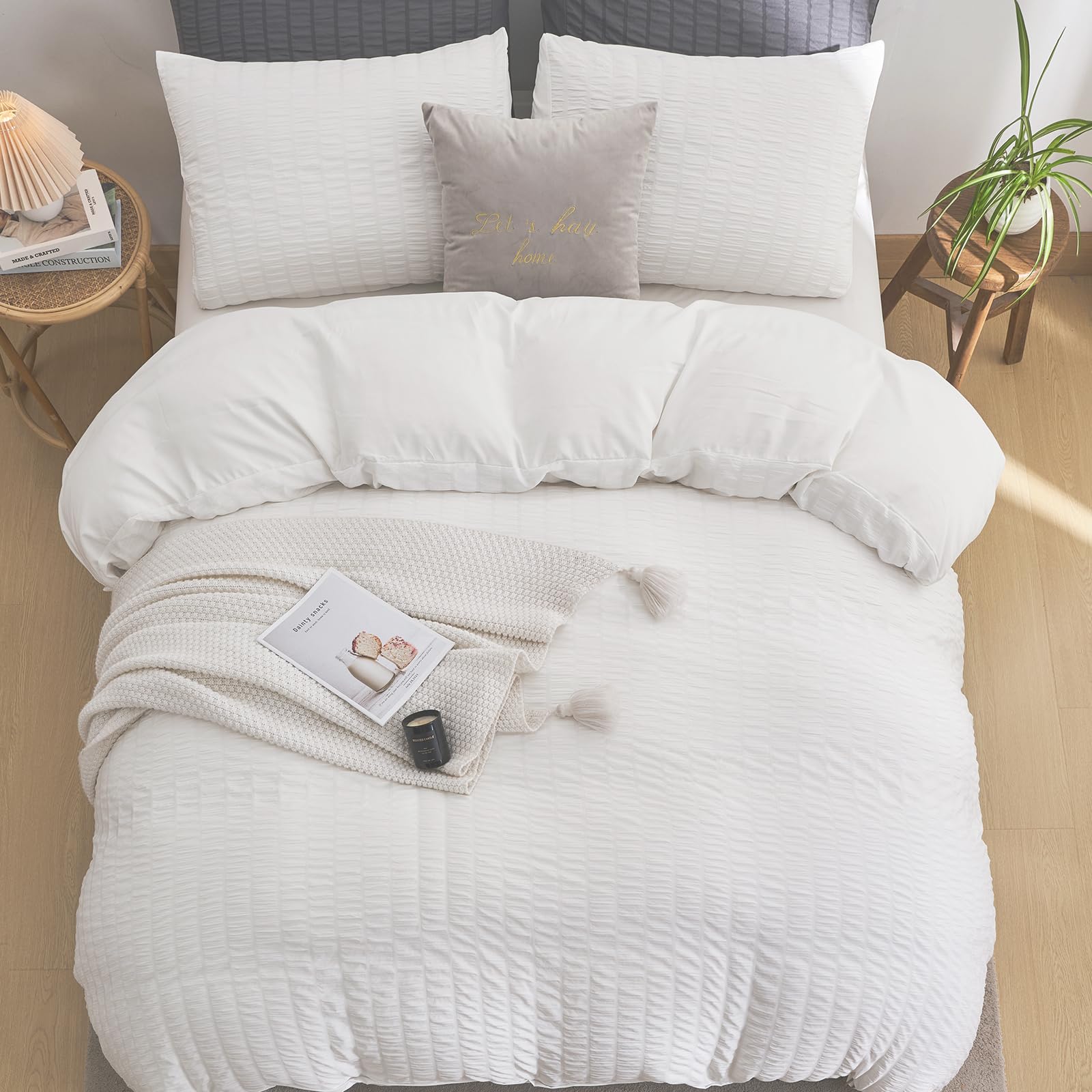 DuShow California King Duvet Cover White,3 Pieces Seersucker Duvet Cover Set,Soft Breathable Textured Cal King Bedding Set,Oversized King Comforter Cover Set for All Season