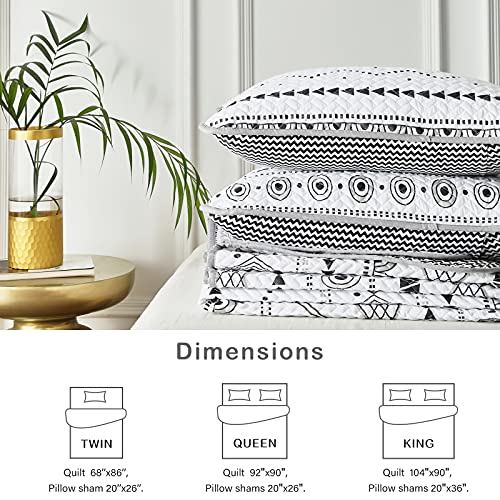 Flysheep 3-Piece Bohemian Geometric King Quilt Set, Aztec White n Black Boho Striped Summer Lightweight Bedspread/Coverlet Set, Brushed Microfiber for All Season - 104" x 90"