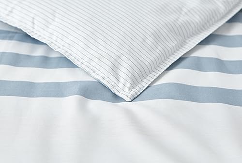 Nautica - Twin Comforter Set, Cotton Reversible Bedding with Matching Sham, Home Decor for All Seasons, Dorm Room Essentials (Lansier Grey, Twin/Twin XL)