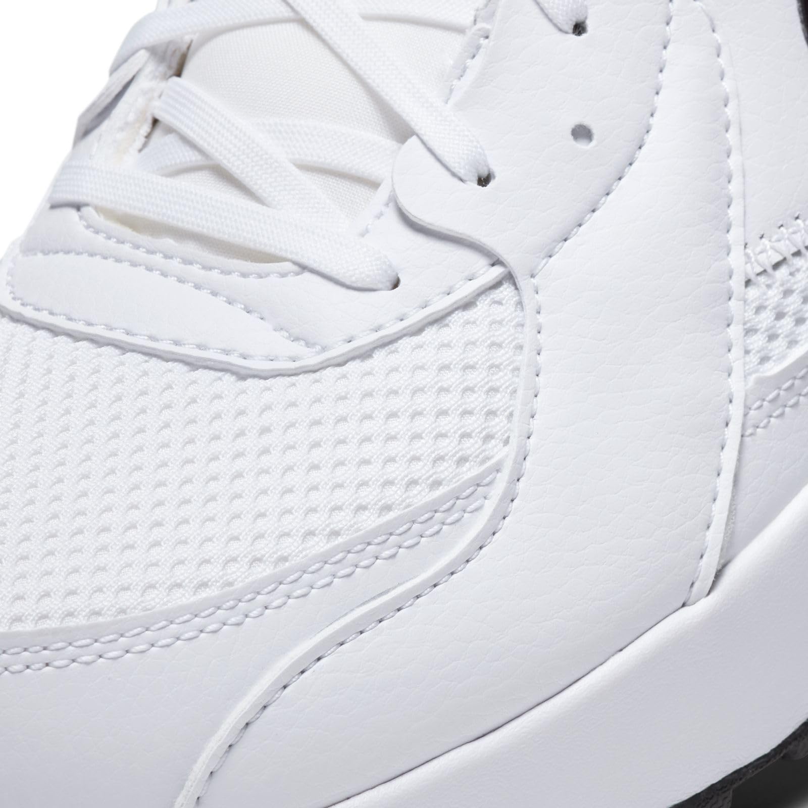 Nike Men's Air Max Excee Sneaker, Bianco White Black Pure Platinum, 8.5