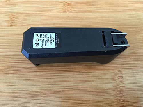 3.7V Smart Universal Rechargeable AAA AA 18650 RCR123A 14500 16340 17650 Li-ion Battery Charger for Camera/Flashlight/Laser Sight/Toys (Single Slot)