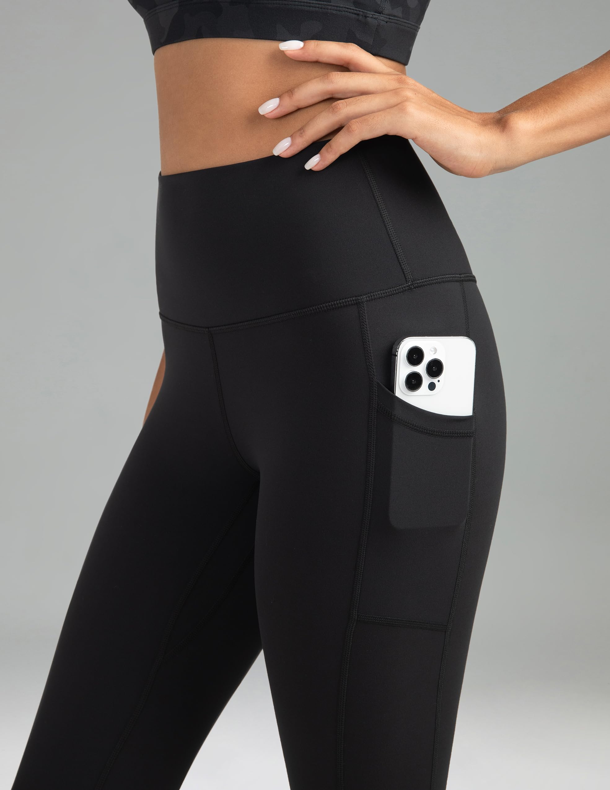 Colorfulkoala Women's High Waisted Tummy Control Workout Leggings 7/8 Length Yoga Pants with Pockets (L, Black)