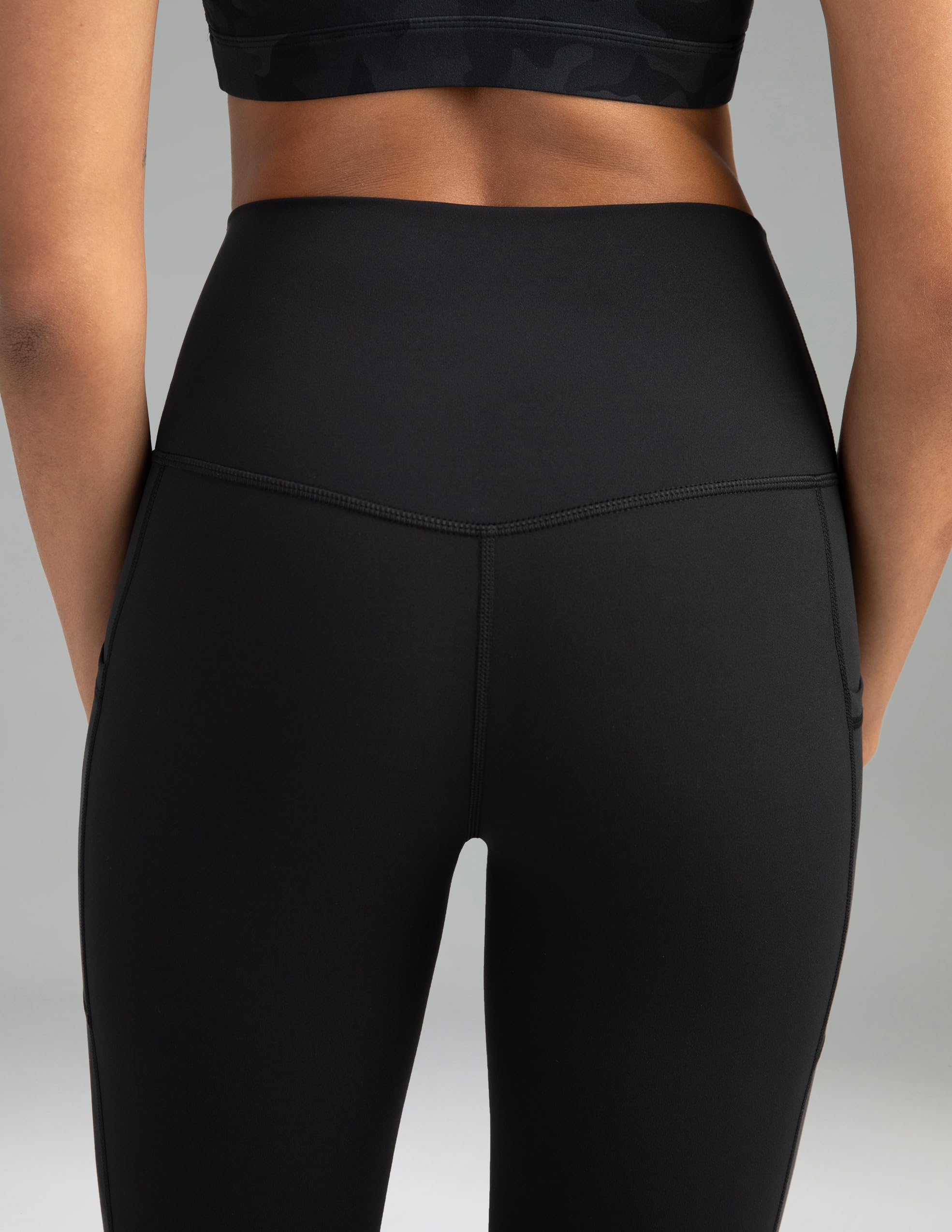 Colorfulkoala Women's High Waisted Tummy Control Workout Leggings 7/8 Length Yoga Pants with Pockets (L, Black)