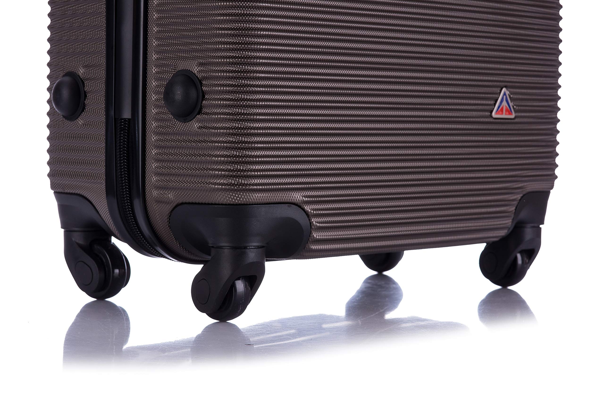 InUSA ROYAL Hardside Spinner Luggage with Ergonomic Handles | Spacious Travel Suitcase with Four Spinner Wheels and Studs | 32 Inch Extra Large Spinner Luggage | Brown