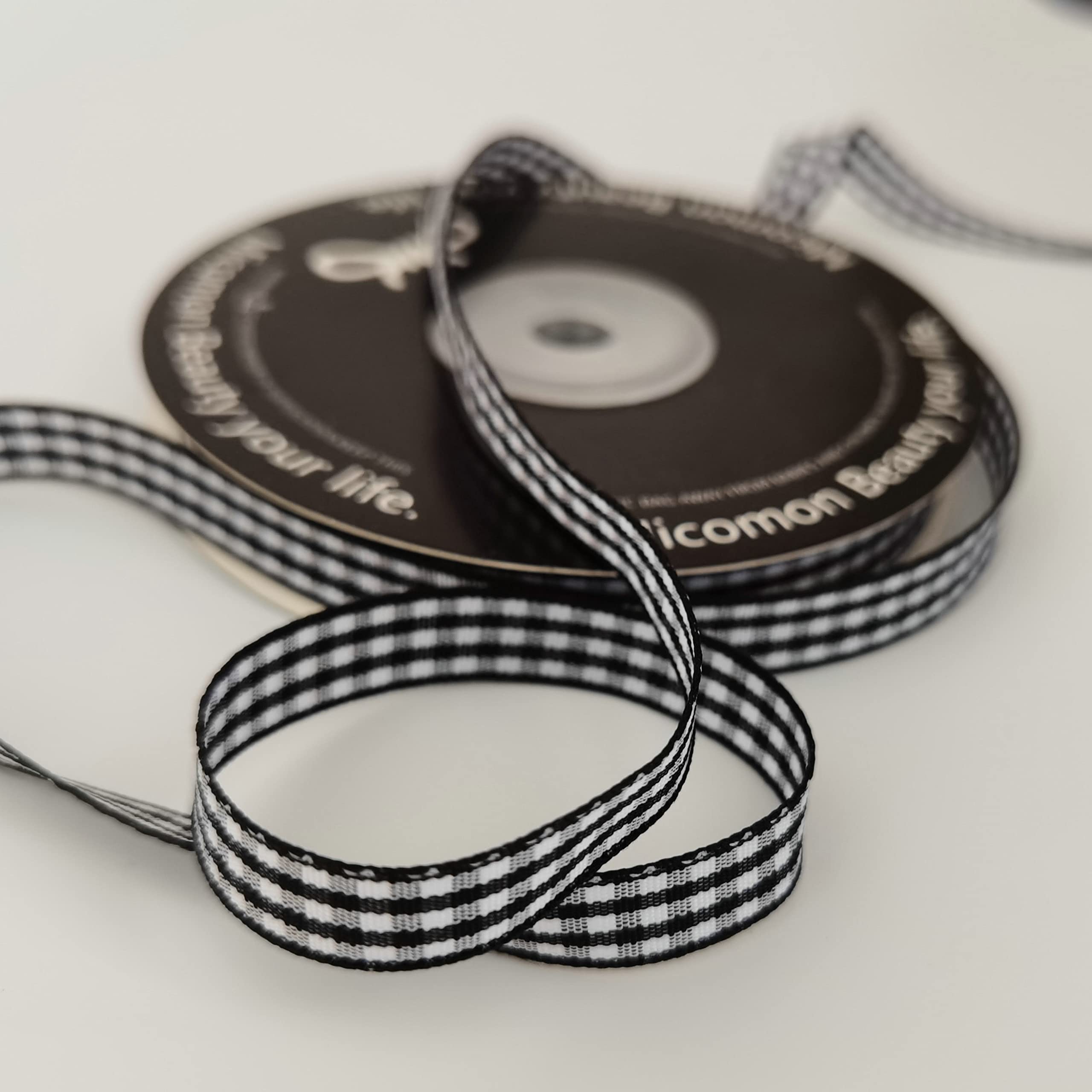 Micomon Buffalo Check Ribbon Black and White Gingham Ribbon 25 Yards for Crafts (3/8", Black)