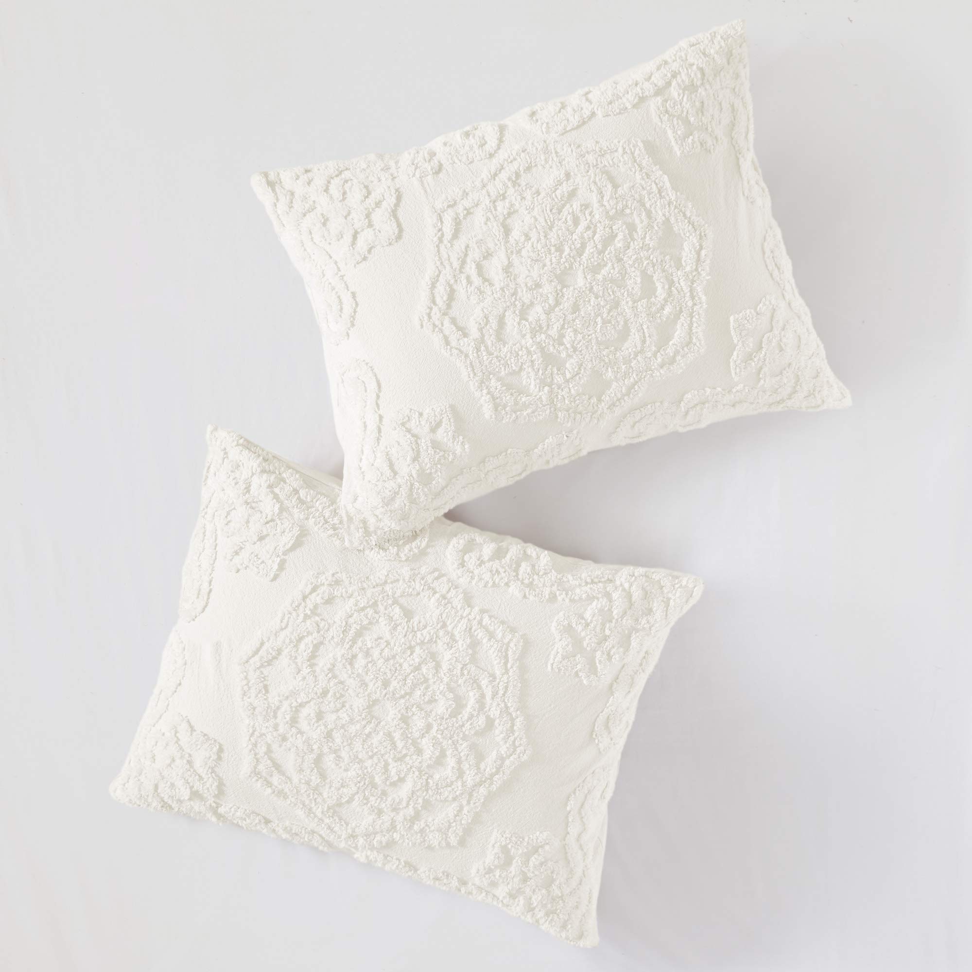 Madison Park Laetitia Lightweight 100% Cotton Quilt Set, Breathable Chenille Tufted, Shabby Chic Boho Medallion Design, Sham, Floral Ivory w/ Tassels, King/California King (104 in x 92 in) 3 Piece