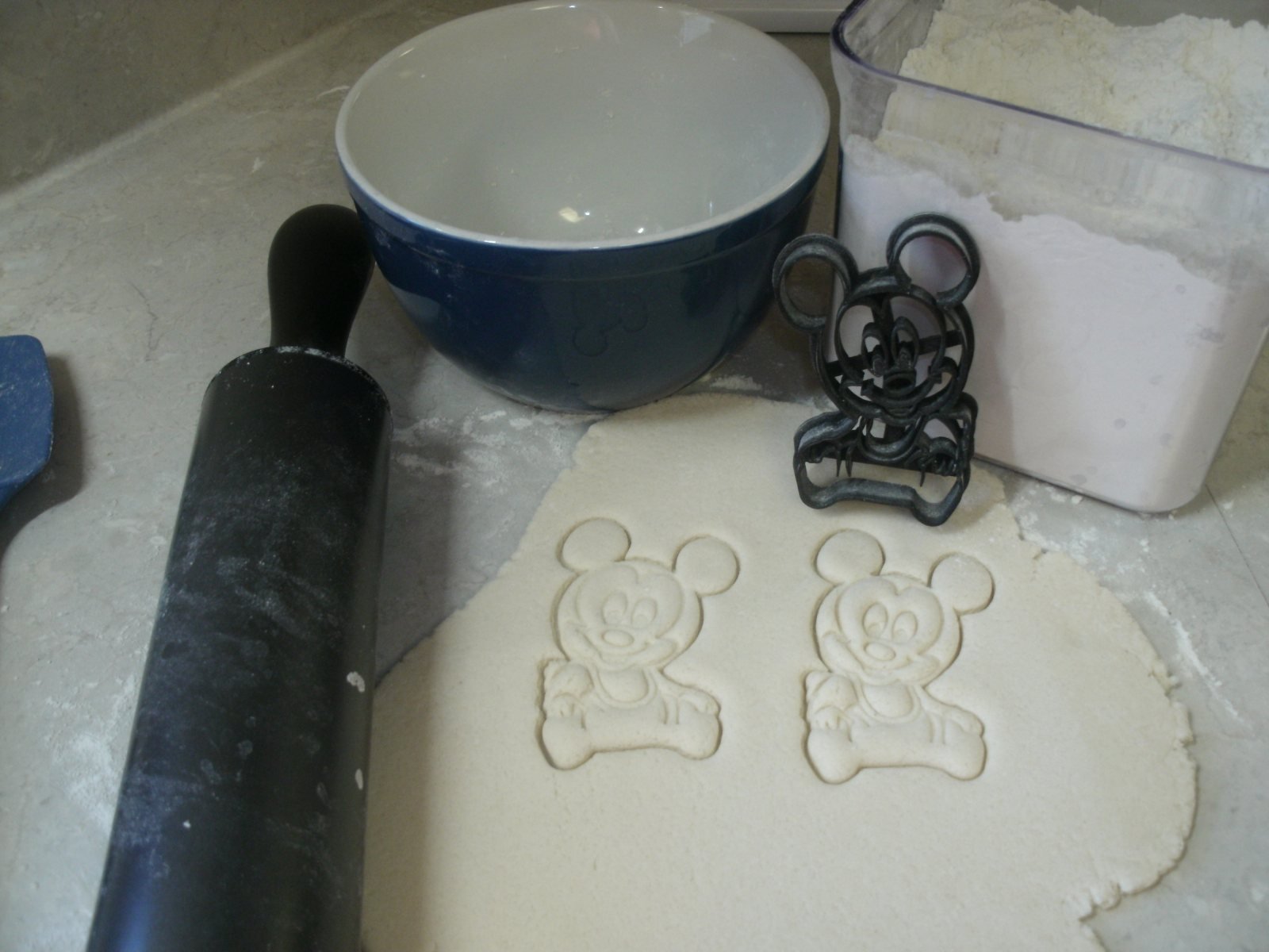 YNGLLC THEMED MAGICAL MOUSE BABY SHOWER 1ST BIRTHDAY PARTY COOKIE CUTTER BAKING TOOL USA