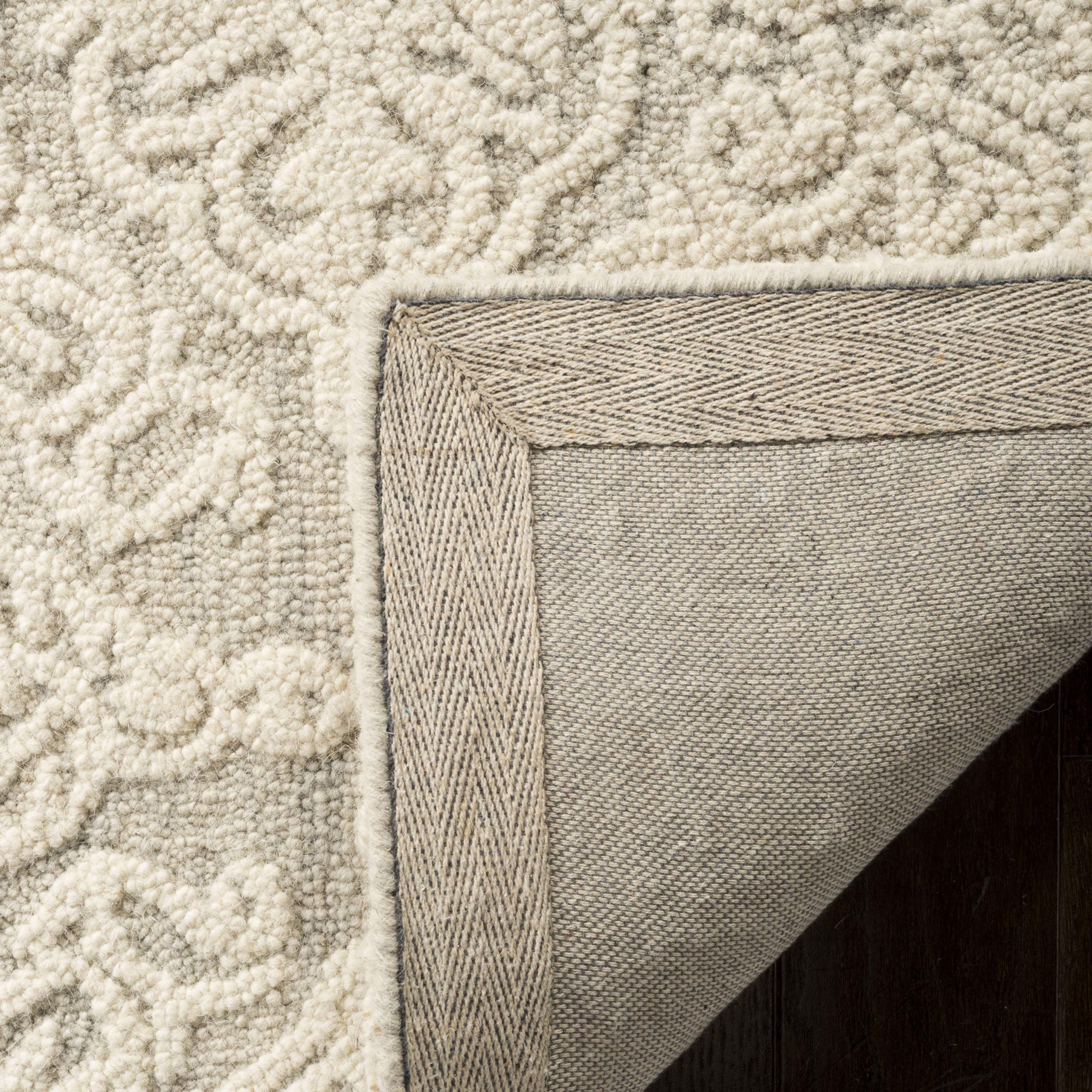 SAFAVIEH Blossom Collection Area Rug - 8' x 10', Silver & Ivory, Handmade Wool, Ideal for High Traffic Areas in Living Room, Bedroom (BLM112G)