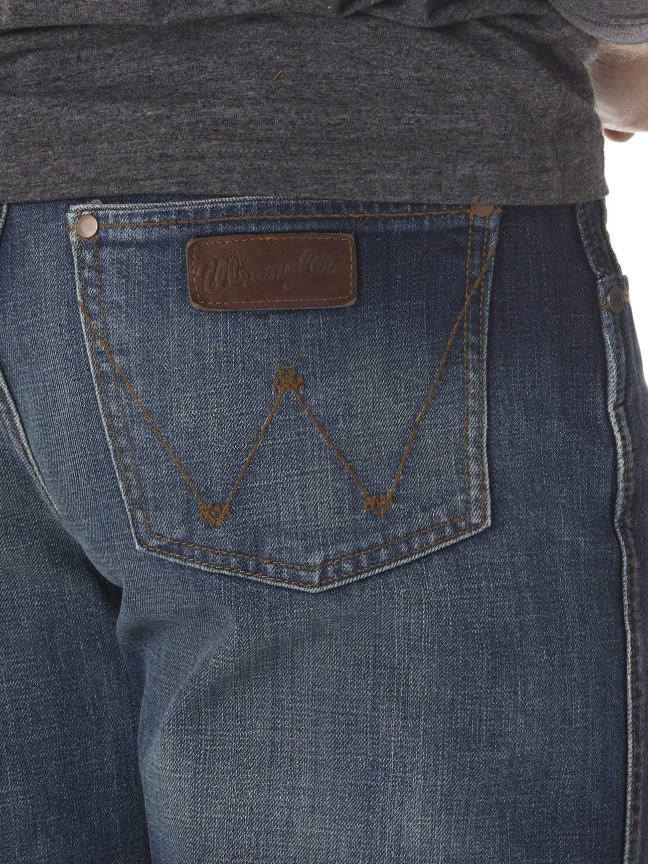 Wrangler Men's Retro Relaxed Fit Boot Cut Jean, Jackson Hole, 36W x 32L