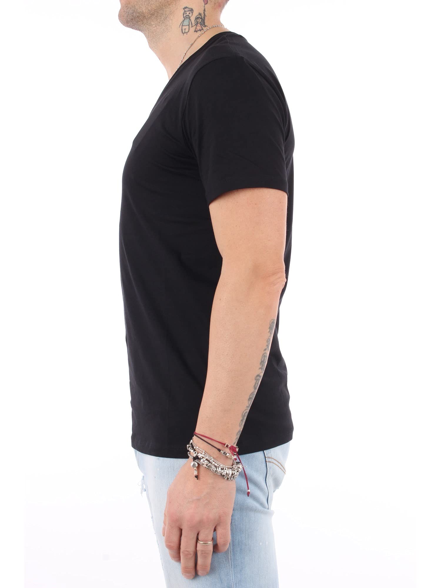 A|X Armani Exchange Men's Basic Pima V Neck Tee, Black, Large