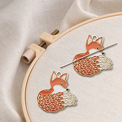 Lovely Fox Needle Minder for Embroidery, Magnetic Pin Holder for Cross Stitch, Needlework and Embroidery Accessories (2 PCS)