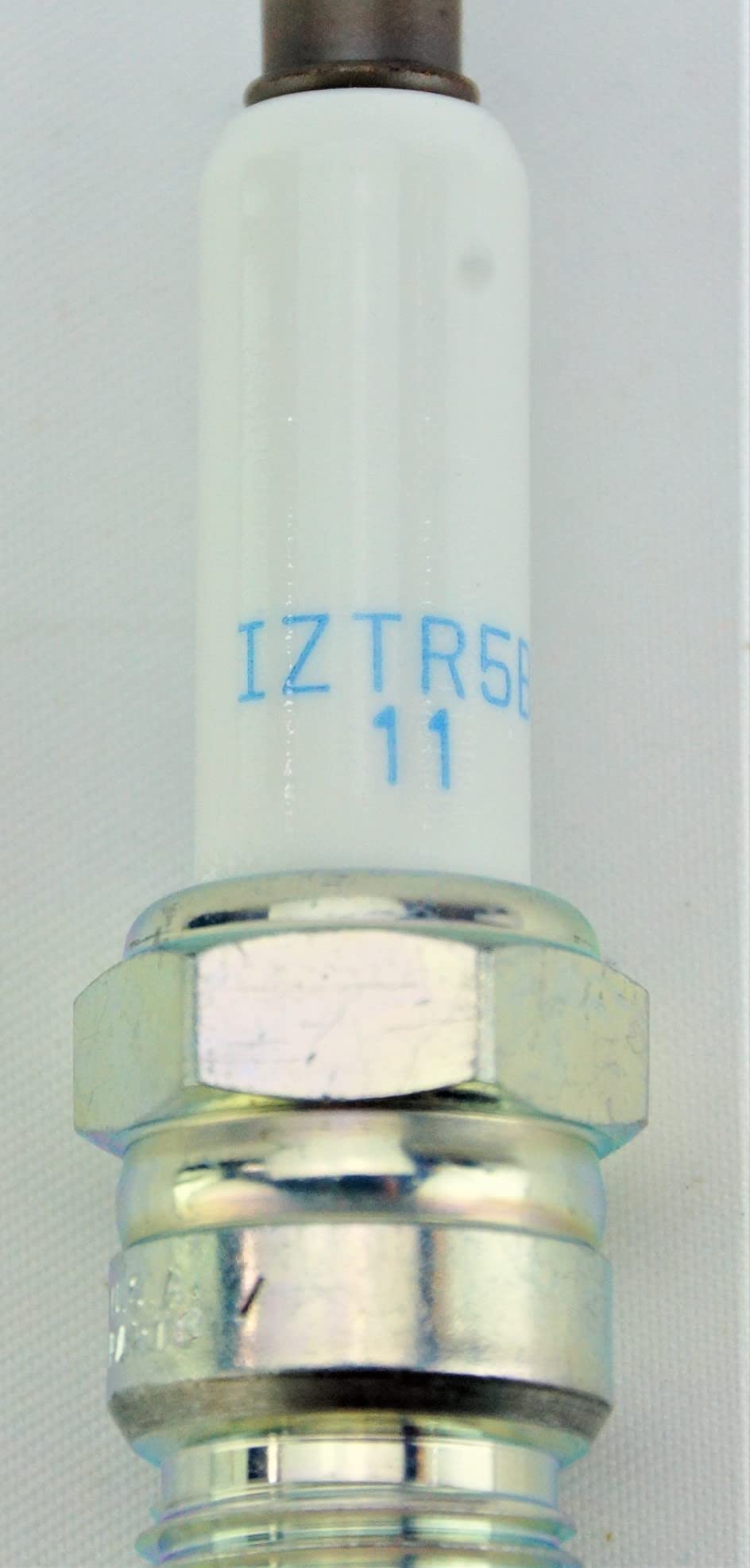 (8-Pack) NGK Spark Plugs IZTR5B11 (Stock # 1465)