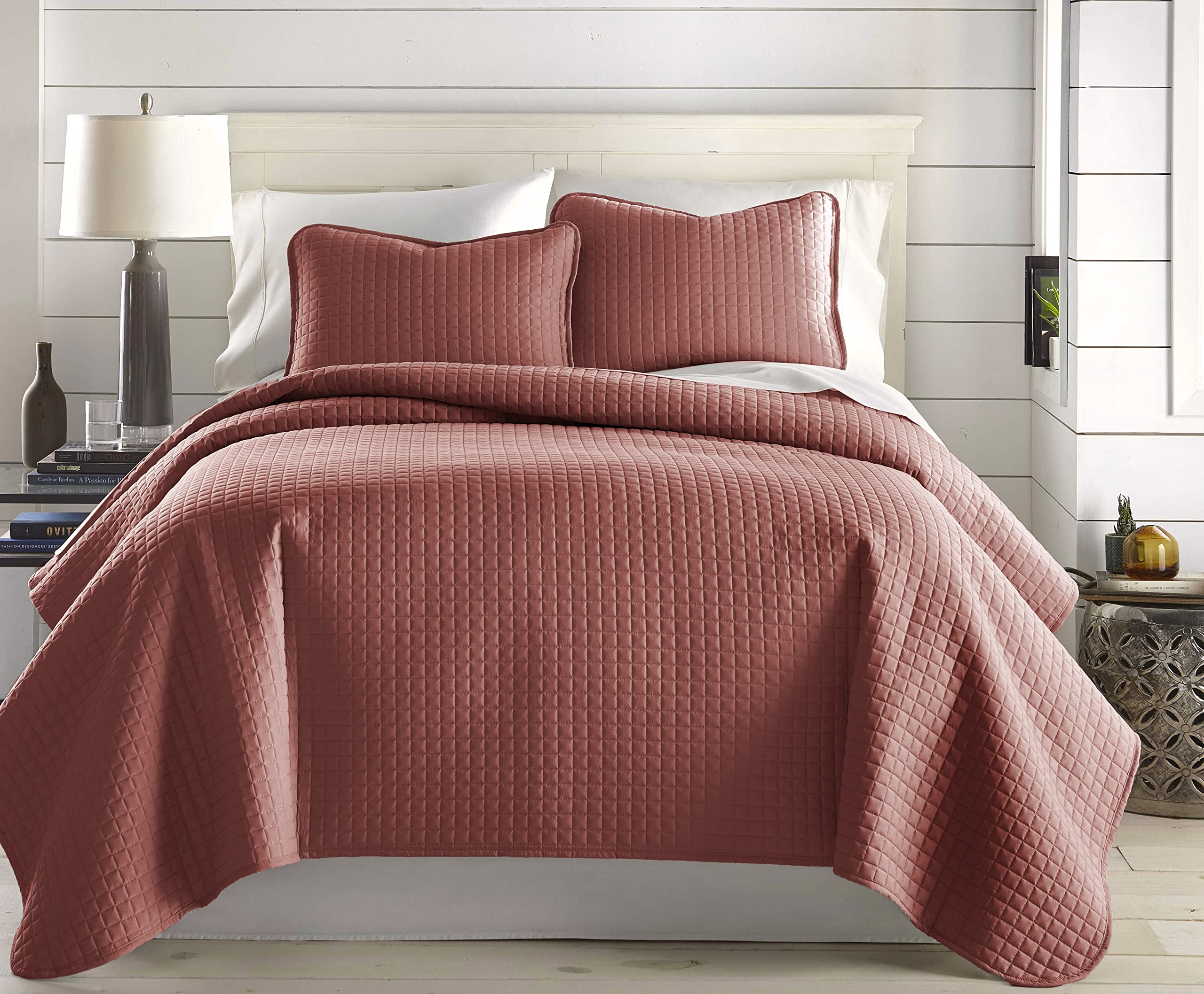Southshore Fine Living, Inc. Twin XL Quilt Set with Pillow Sham, Quilted Twin Bedspread, Coverlet, Oversized Bed Quilt for Full Coverage, Soft and Comfy, Easy Care, Machine Washable, Marsala