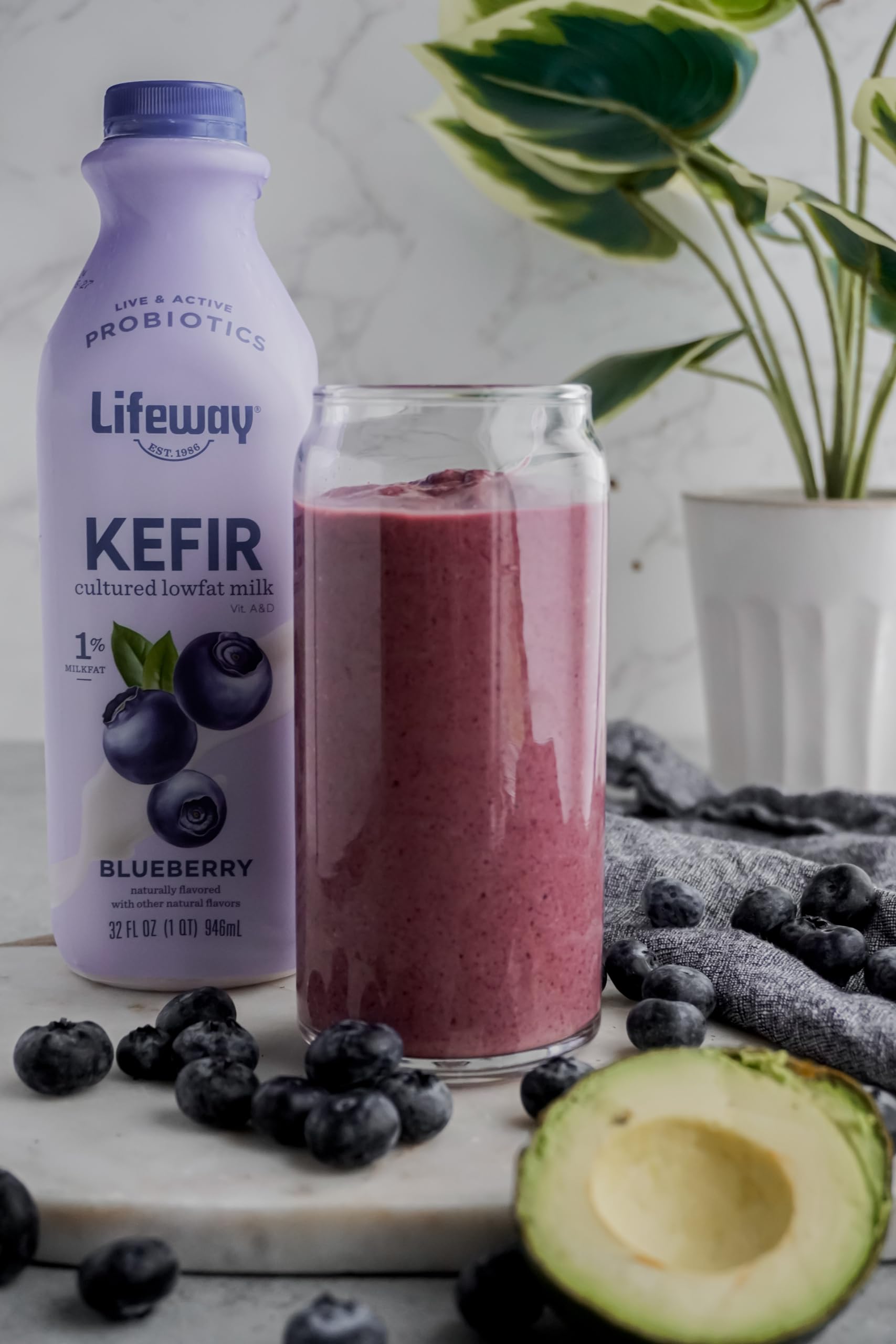 Lifeway Low Fat Kefir - 10g Protein, 12 Live Active Probiotic Cultures, Up to 99% Lactose Free, Gluten Free – Blueberry, 32 oz