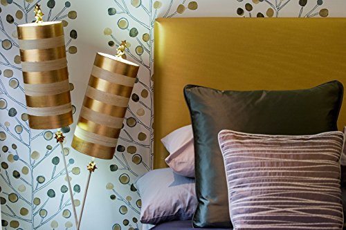 Flambeau Lighting TA1030 Nettle Luxe Table Lamp, Gold leafed Star-Shaped Base with Cream Metal Stems
