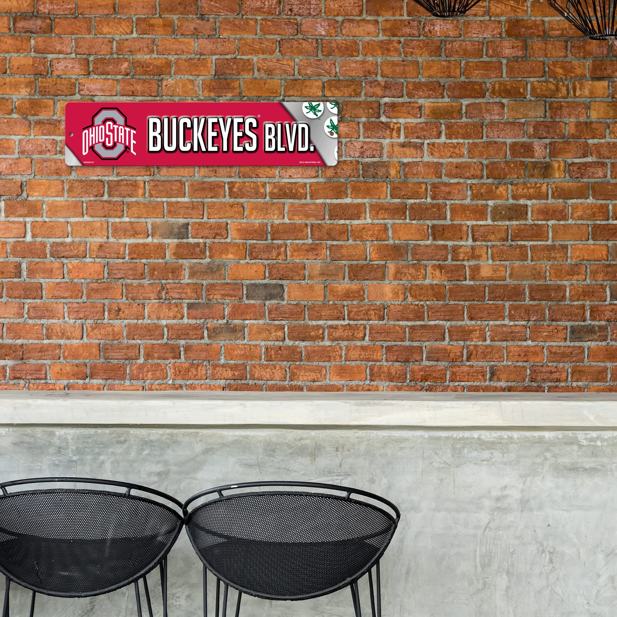 Rico Industries NCAA Ohio State Buckeyes 16-Inch Plastic Street Sign Décor