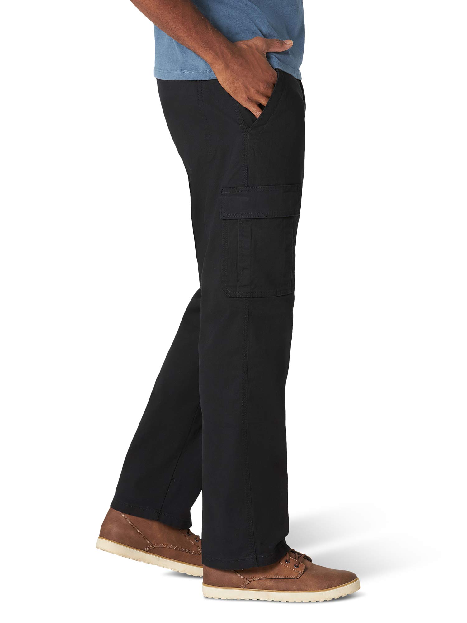 Wrangler Authentics Men's Relaxed Fit Stretch Cargo Pant, Black, 34W x 30L