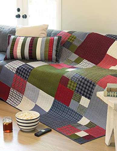 Home for the Holidays: Quilts & More to Welcome the Season