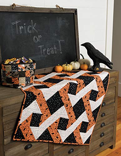 Pat Sloan's Holiday Celebrations: 17 Quilts and More for 6 Seasonal Occasions