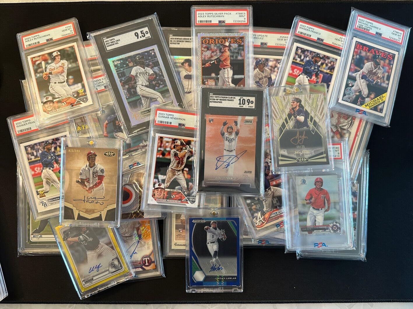 Generic Baseball Mystery Hot Pack - 20 Cards - 1 Graded Card/AUTO - 14 RCS - 5 Parallels