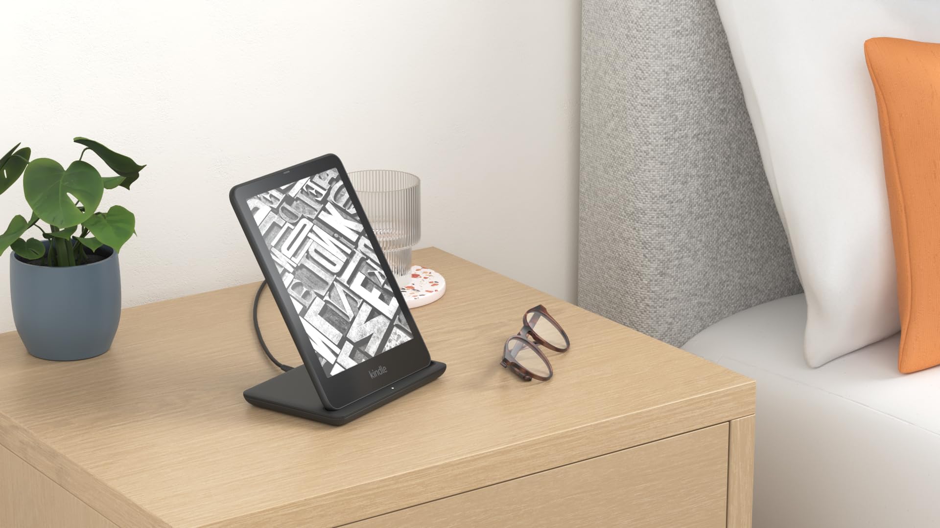 All New, Made for Amazon, Wireless Charging Dock for Kindle Paperwhite Signature Editions (2022 & 2024 Releases) and Kindle Colorsoft Signature Edition (2024 Release)