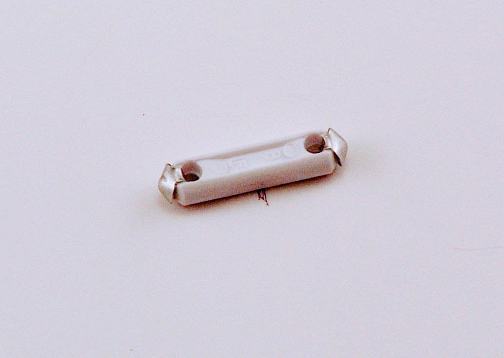 Littelfuse 0GBC008.VP GBC Ceramic 32 Volt 8 Amp Carded Fuse, (Pack of 5)