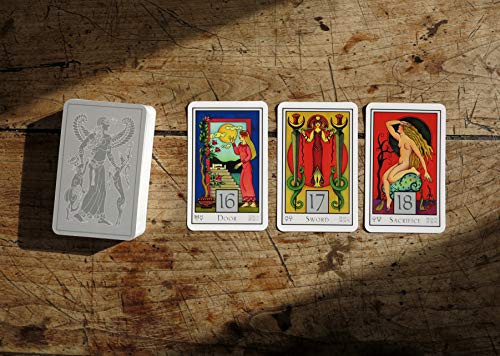 The Moon Oracle: Let the Phases of the Moon Guide Your Life