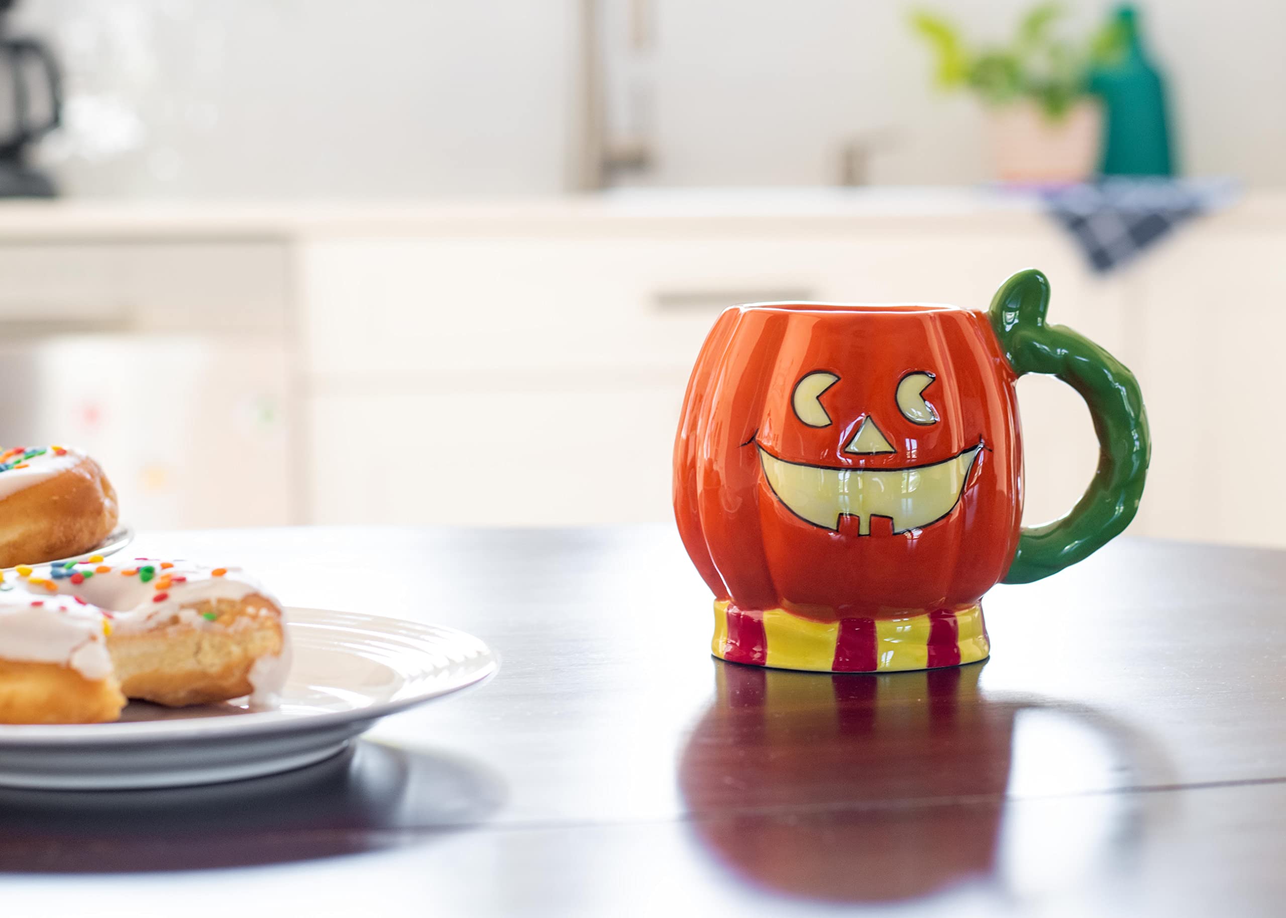 100 North ESNCHMG-PN Halloween Orange Pumpkin Jack O'Lantern Character 16 ounce Glossy Ceramic Coffee Tea Cup Mug For Your Favorite Morning Brew