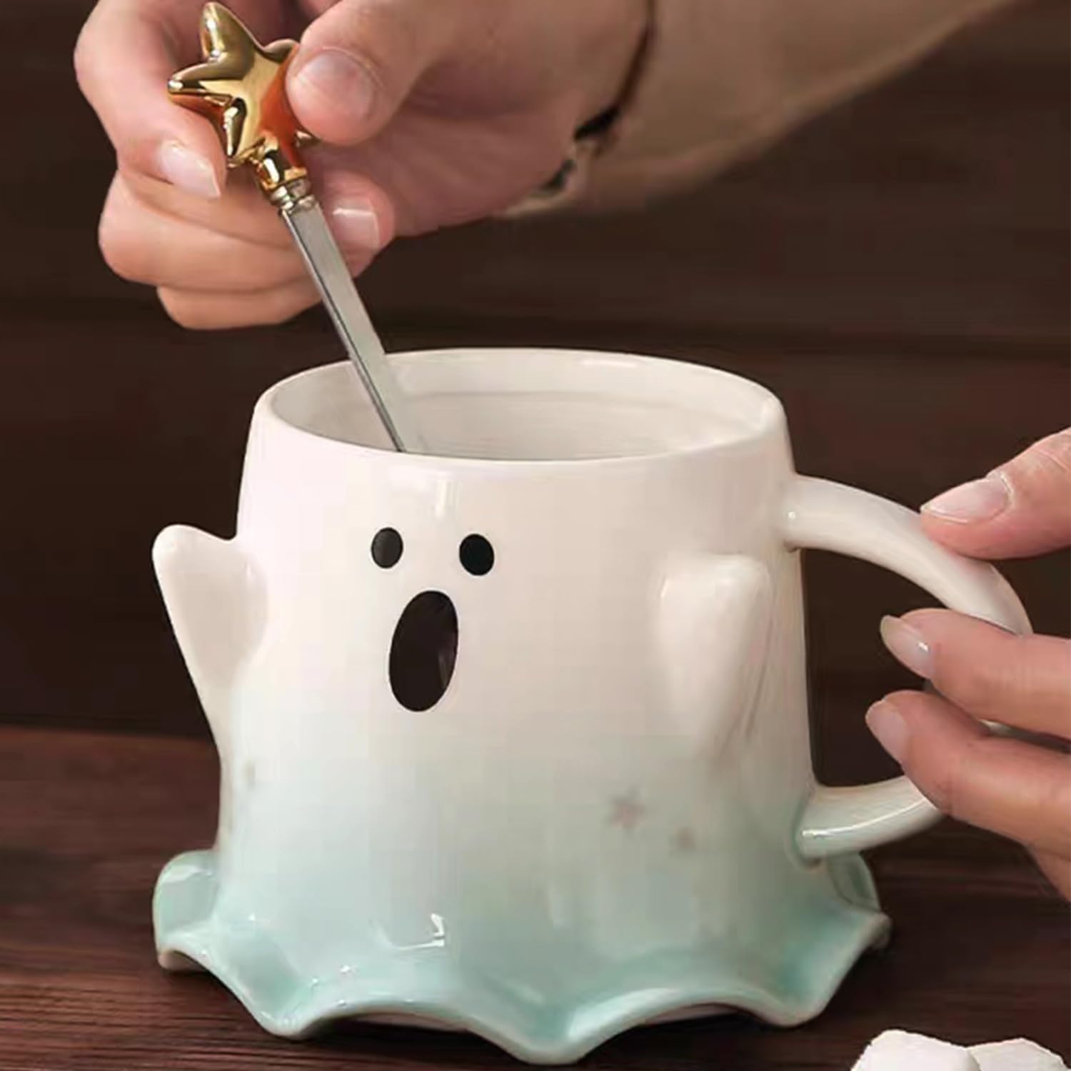 KINGPOUL Ghost Mug,Ghost Coffee Mug,Spooky Ghost Mug,Ghost Face Mug,Cute Ghost Mug,Ceramic Ghost Shaped 3d Coffee Cup With Handle And Spoon, Fall Home Decor Halloween Mug
