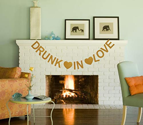 Ucity Drunk in Love Banner Gold Glitter Garland for Bachelorette Party Wedding Engagement Bridal Shower Party Decorations