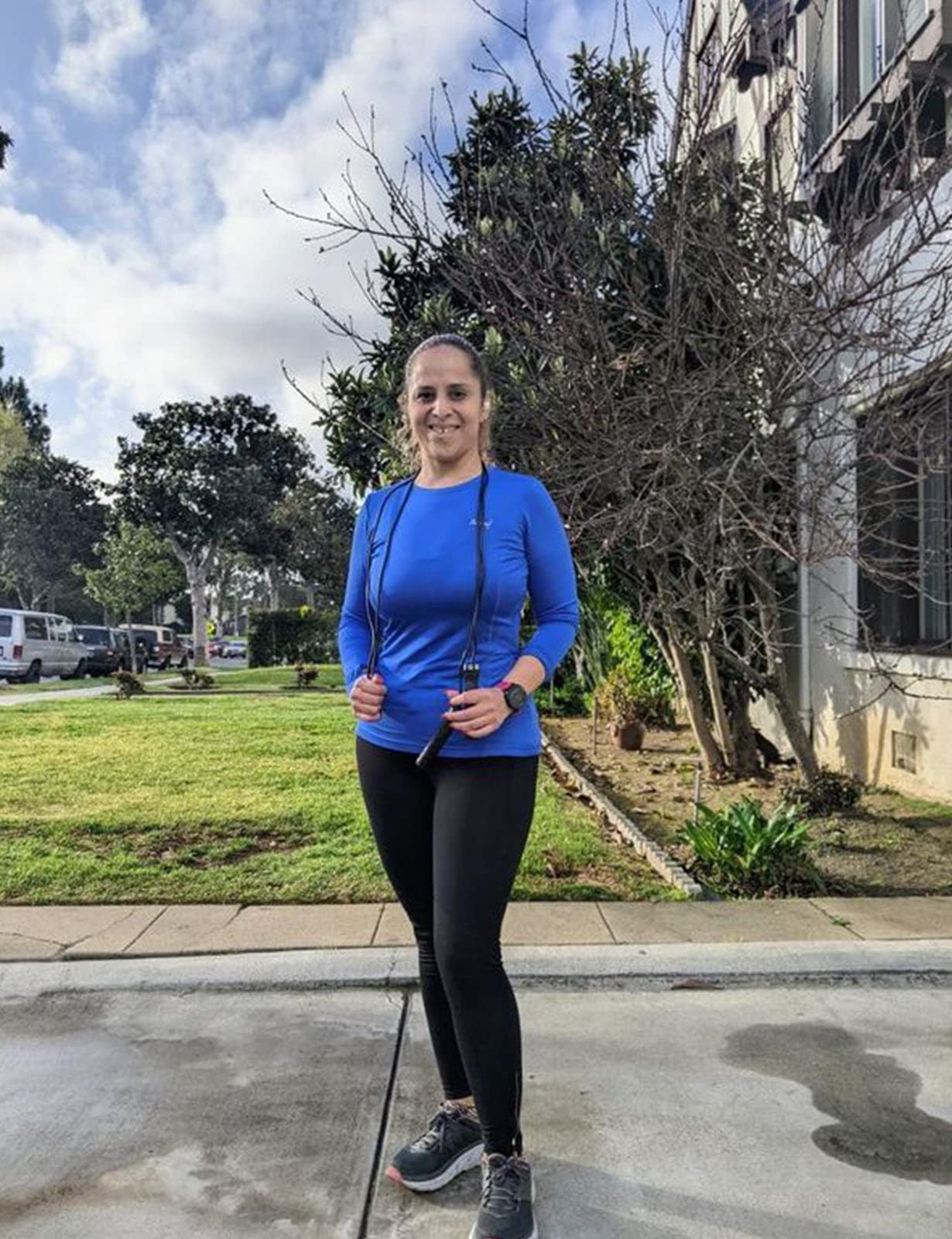 baleaf Women's Thermal Tops Long Sleeve Fleece Lined Running Workout Shirts Athletic Cold Weather Gear Winter Compression Zipper Pocket Black L