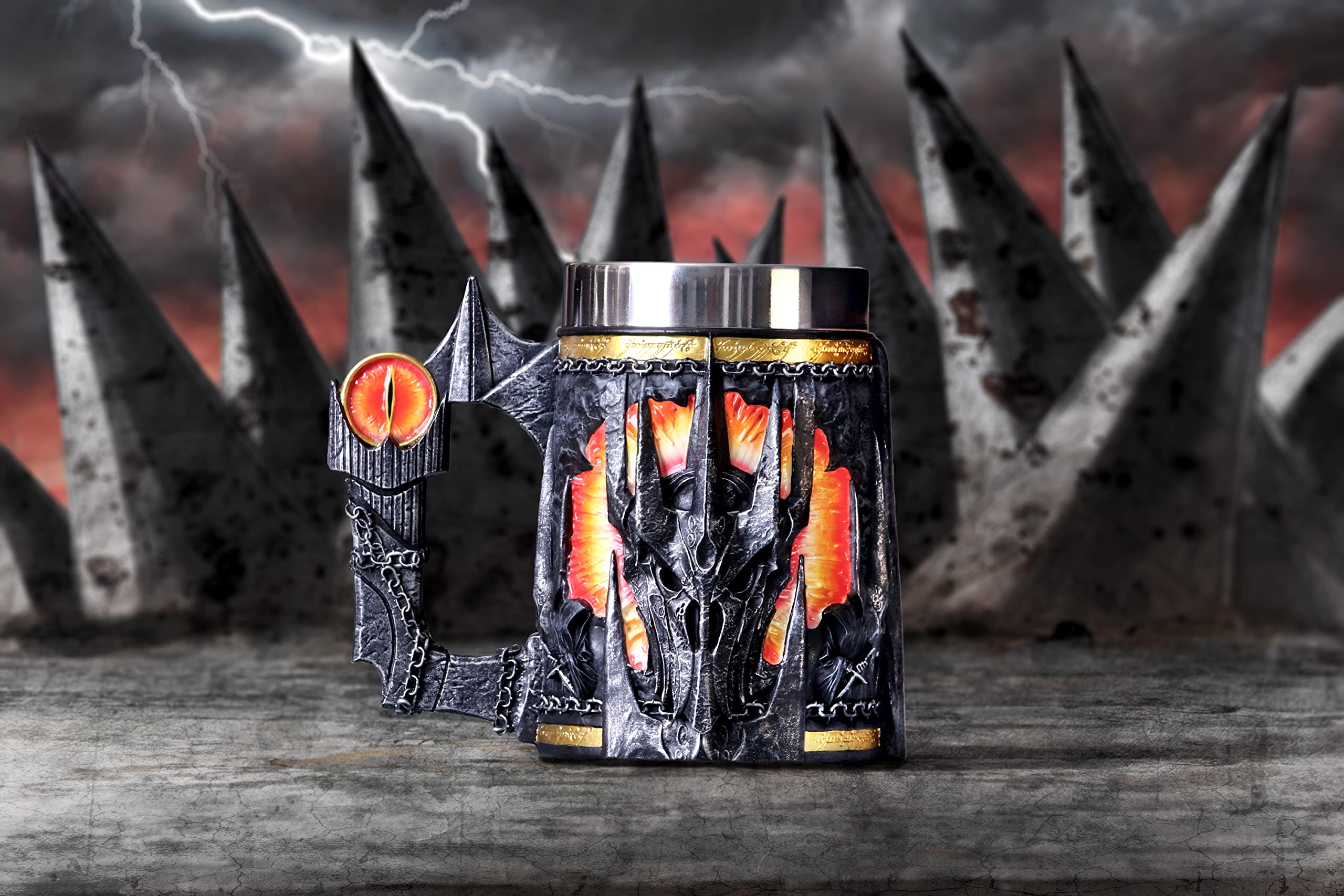 Nemesis Now Lord of the Rings Merchandise Tankard, Hand-Painted Resin Beer Mug with Removable Insert, 15.5cm - Sauron