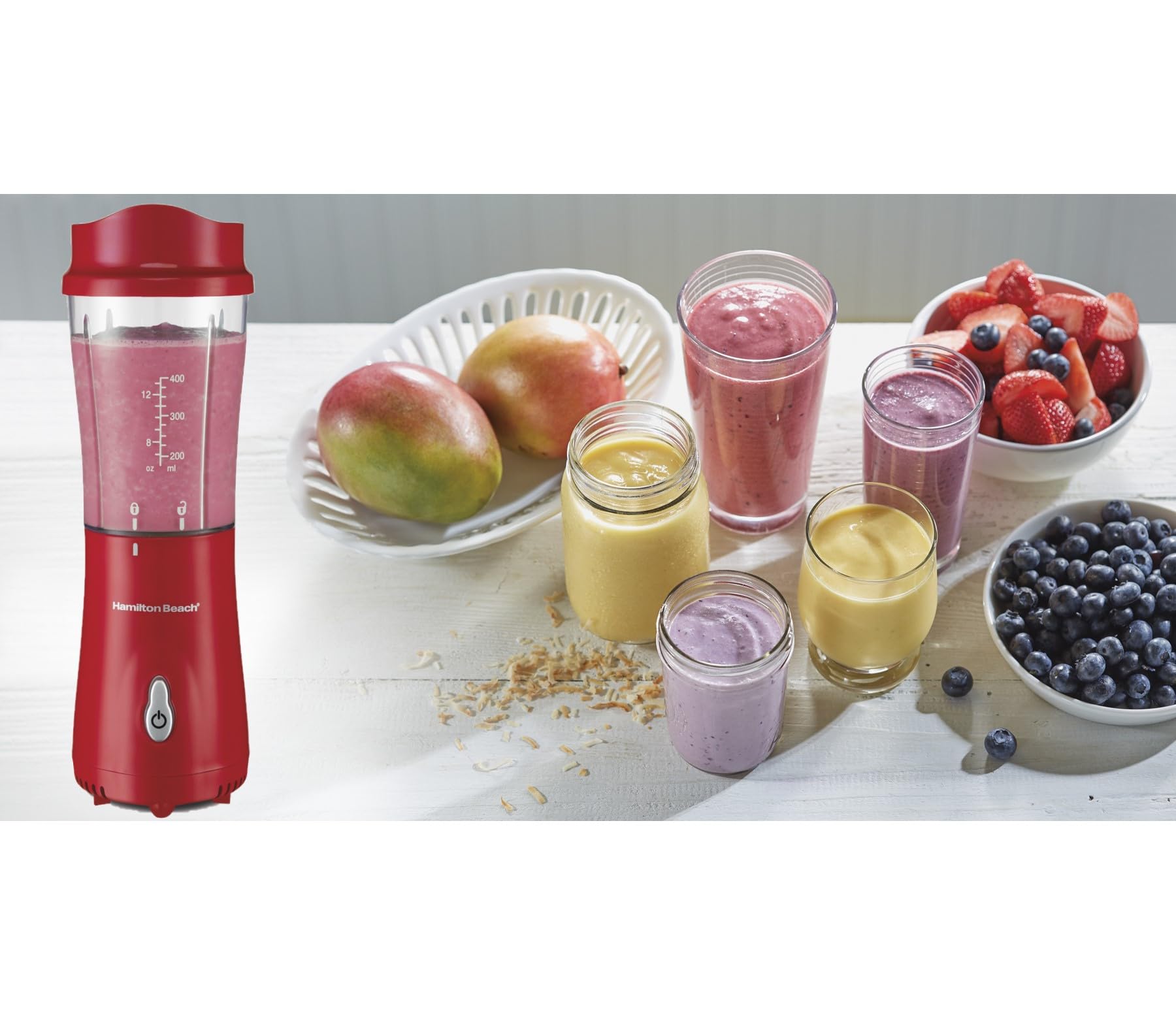 Hamilton Beach Portable Blender for Shakes and Smoothies with 14 Oz BPA Free Travel Cup and Lid, Durable Stainless Steel Blades for Powerful Blending Performance, Red (51101RV)