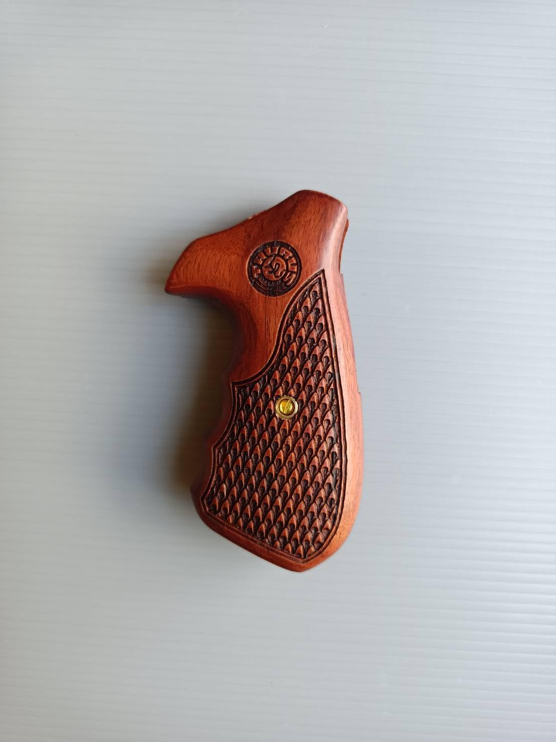 BMPL Hardwood New Taurus Model 85 856 M 85 M85 M856 .38 Special 2" 2 inch Grips Hard Wood Smooth Finger Groove Handmade Handcraft