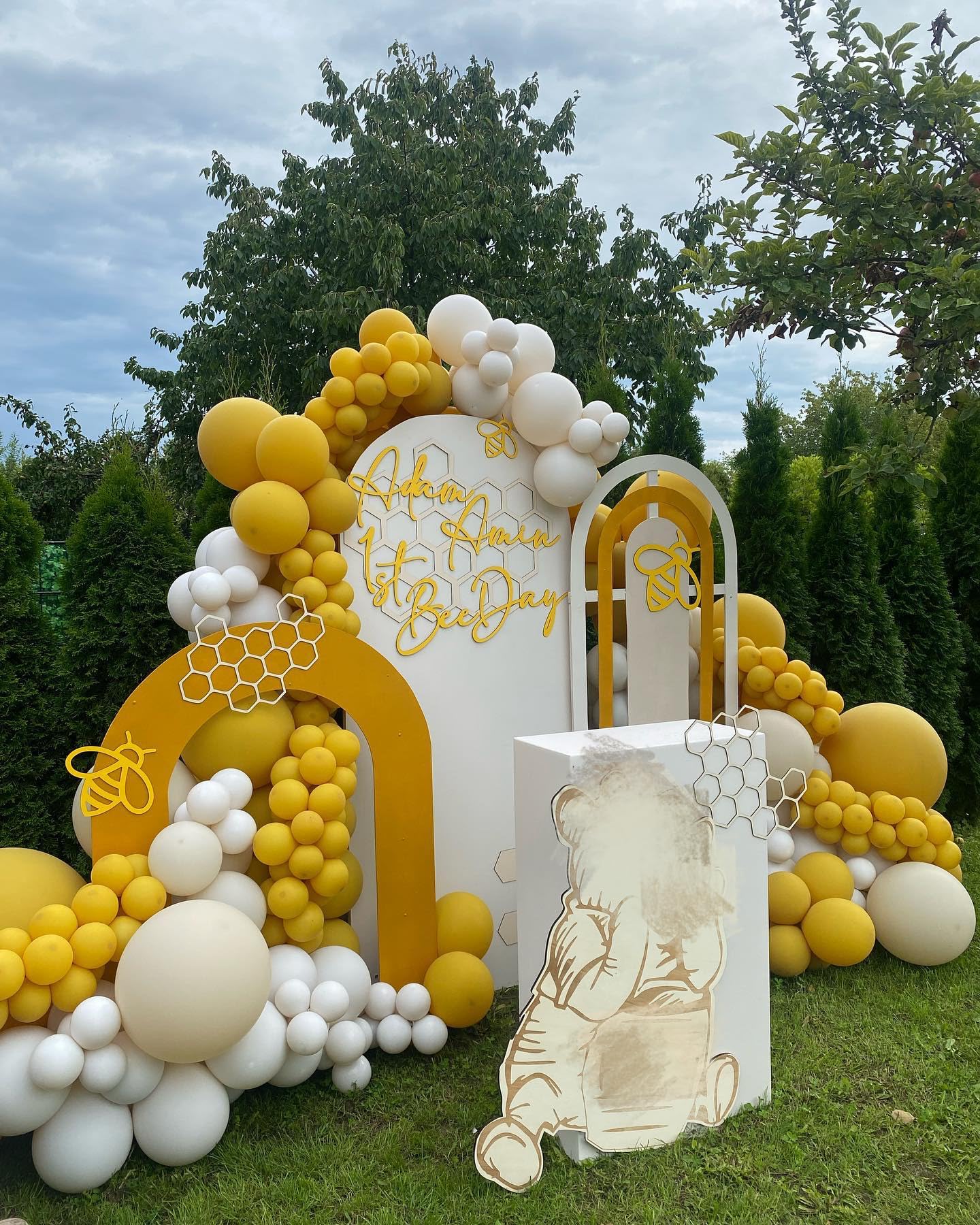 Yelloow Balloon Arch Garland Kit Lemon For Baby Shower Birthday Party Decprations 137pcs Double-Stuffed Layer Bee Brown Gray White