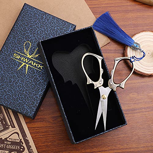 SHWAKK Squirrel Shaped Scissors 4.44 Inch Silver Embroidery Scissors Stainless Steel Sewing Scissor DIY Tools Dressmaker Shears Scissors for Embroidery, Craft, Needlework, Tailoring
