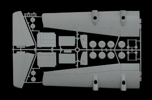 Italeri Models Hercules C-130J C5 Aircraft Kit