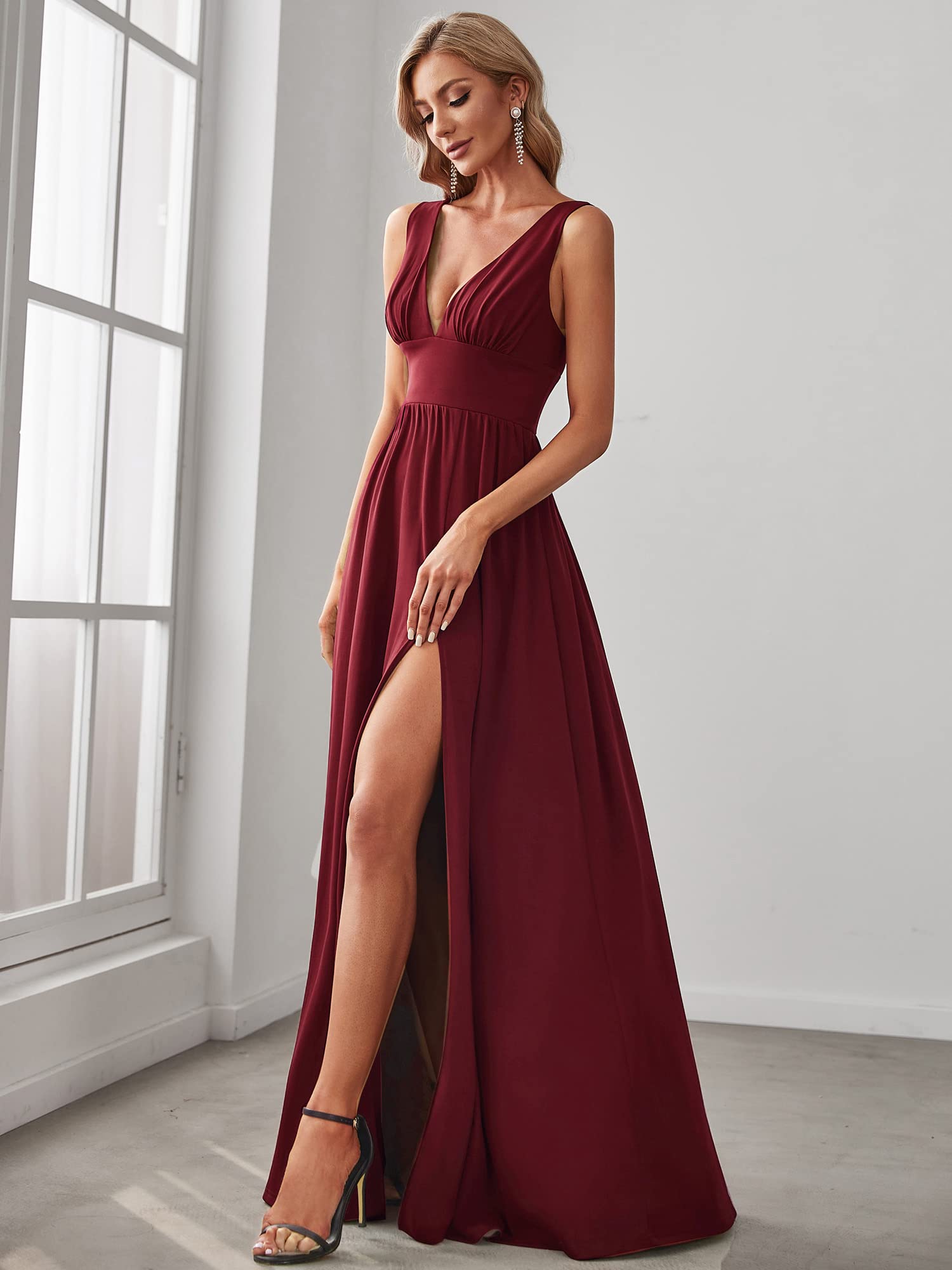 Ever-Pretty Women's Bridesmaid Dresses Deep V-Neck Sleeveless Side Slit Floor Length Wedding Guest Dress Burgundy US6