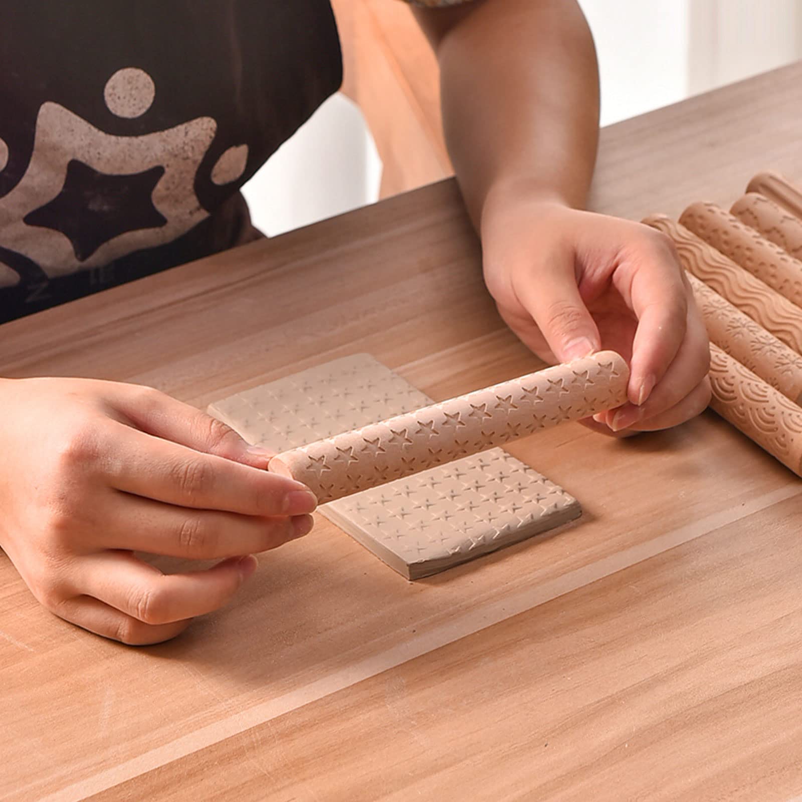6Pcs Clay Modeling Pattern Rollers, Large Texture Rollers for Clay Wooden Handle Pottery Tools Snowflakes Stars Wood Wave Pattern Clay Rolling Pottery Ceramic Carved Tools for DIY Handcrafts (B)
