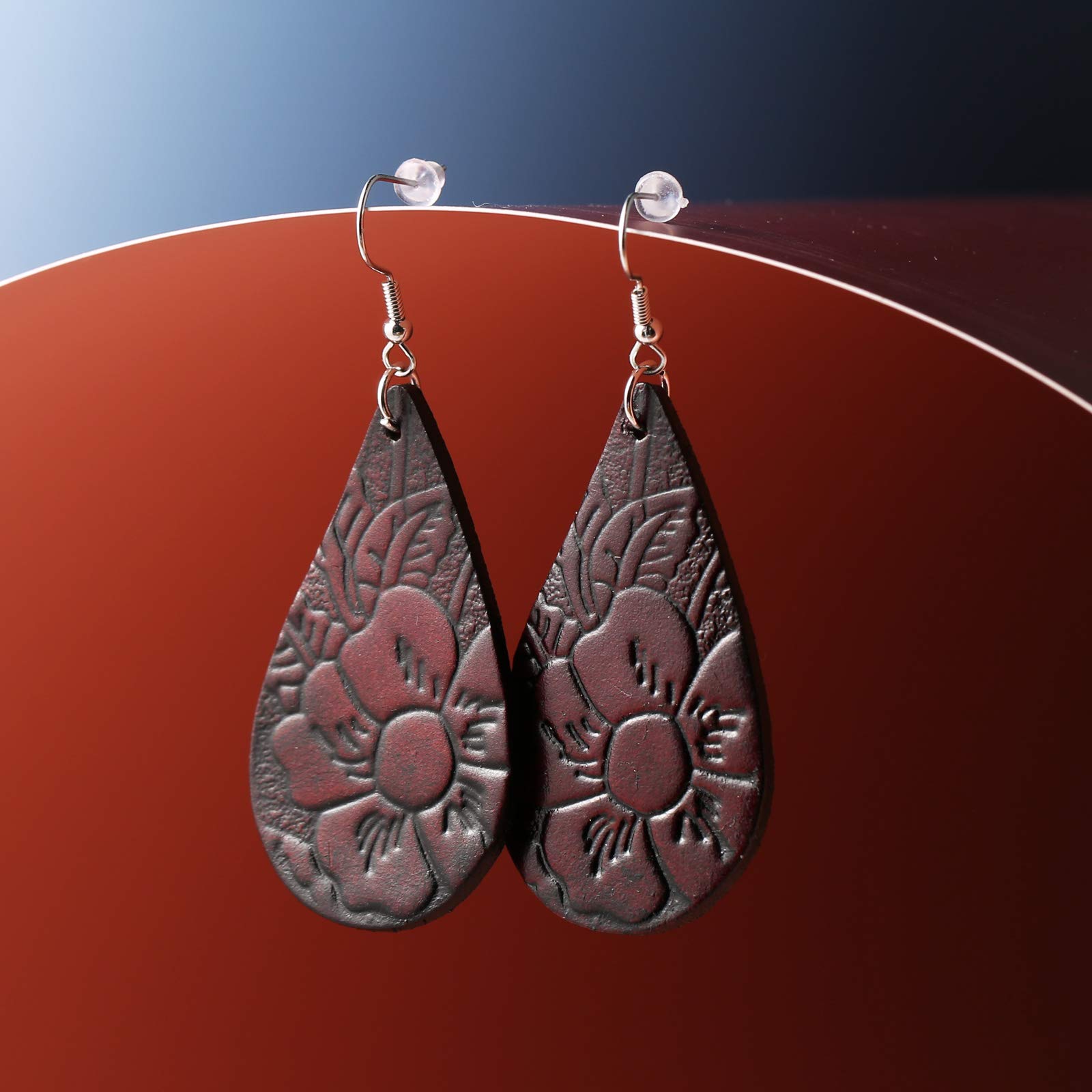 Women's leather leaf earrings fashion pendant spring, summer and autumn ladies earrings (Brown)