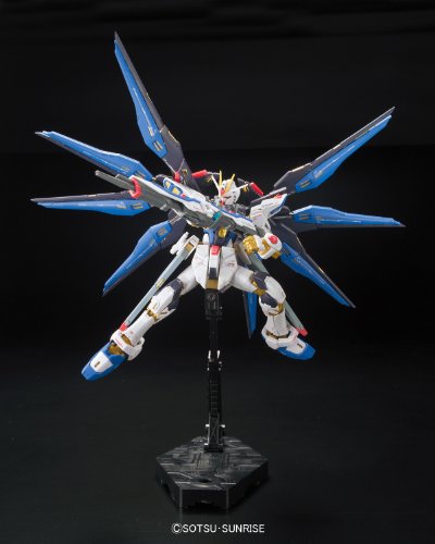 Bandai Hobby #14 RG Strike Freedom Model Kit (1/144 Scale)