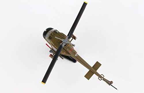 Daron Worldwide Trading Daron Postage Stamp UH-1 Huey Gunship 1:87 Vehicle