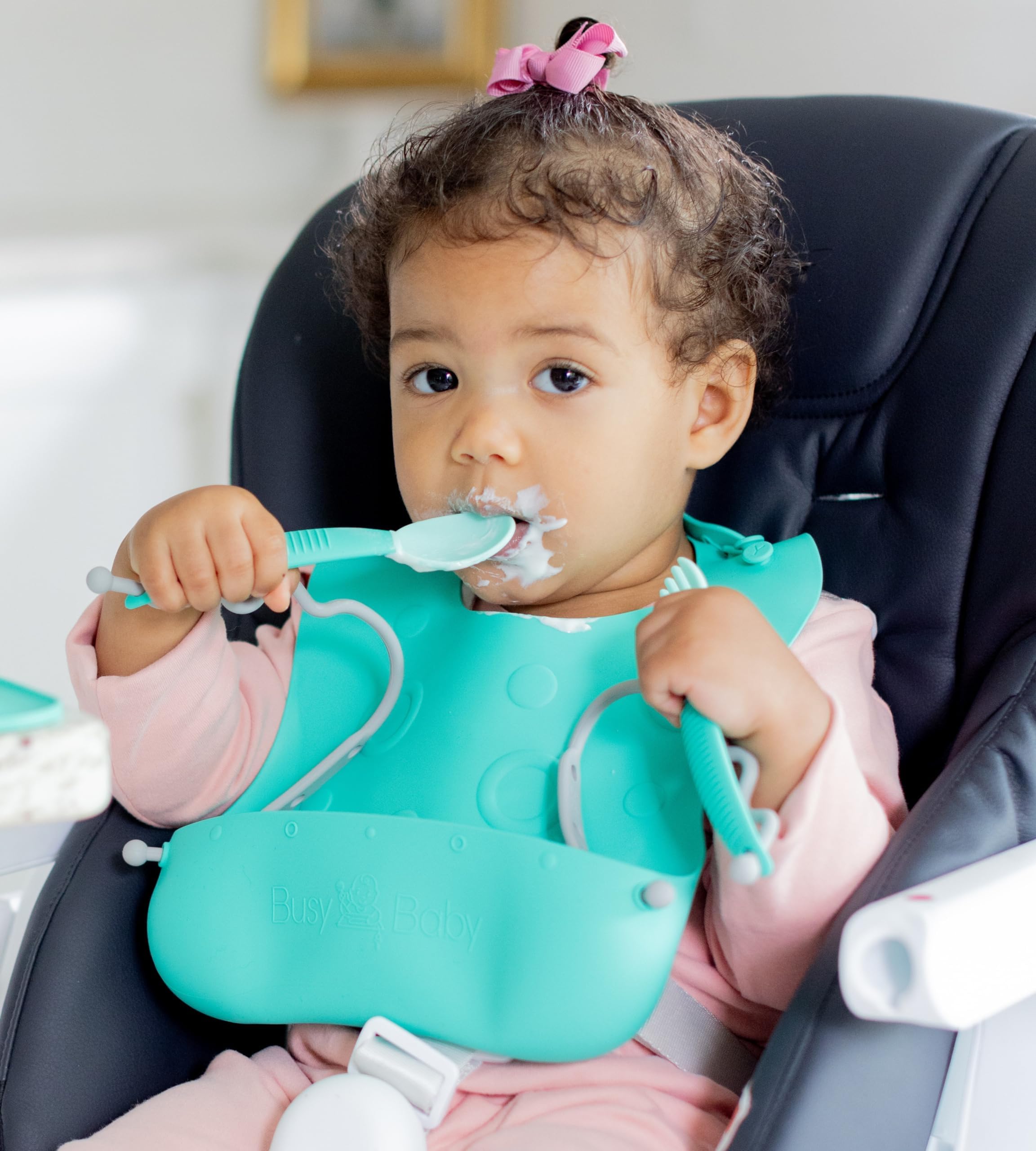 BUSY BABY Bungee Bib & Utensil Set β Adjustable Silicone Bib with Pocket & Tethered Utensils for Babies & Toddlers