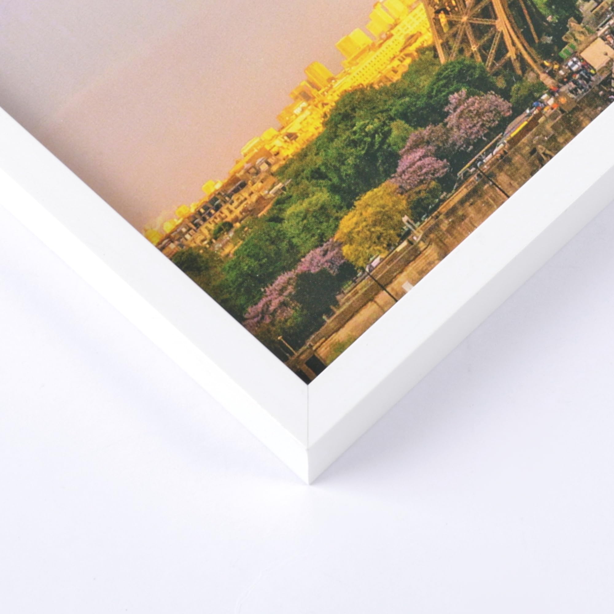 upsimples 5x7 Picture Frame Set of 3, Made of High Definition Glass for 5 x 7 White Frames, Wall and Tabletop Display Thin Border Photo Frame for Home Décor