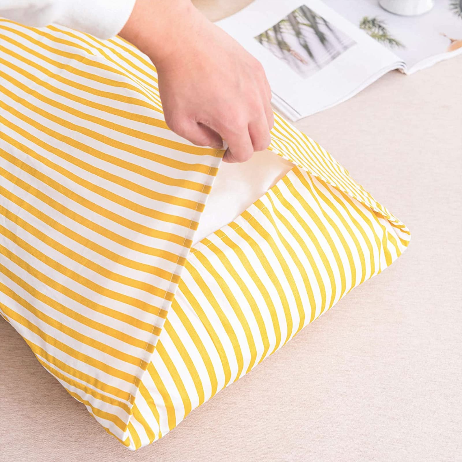 JELLYMONI 100% Cotton Striped Standard Pillowcases Set, 2 Pack White and Golden Yellow Stripes Pillow Covers with Envelope Closure(Pillows are not Included)